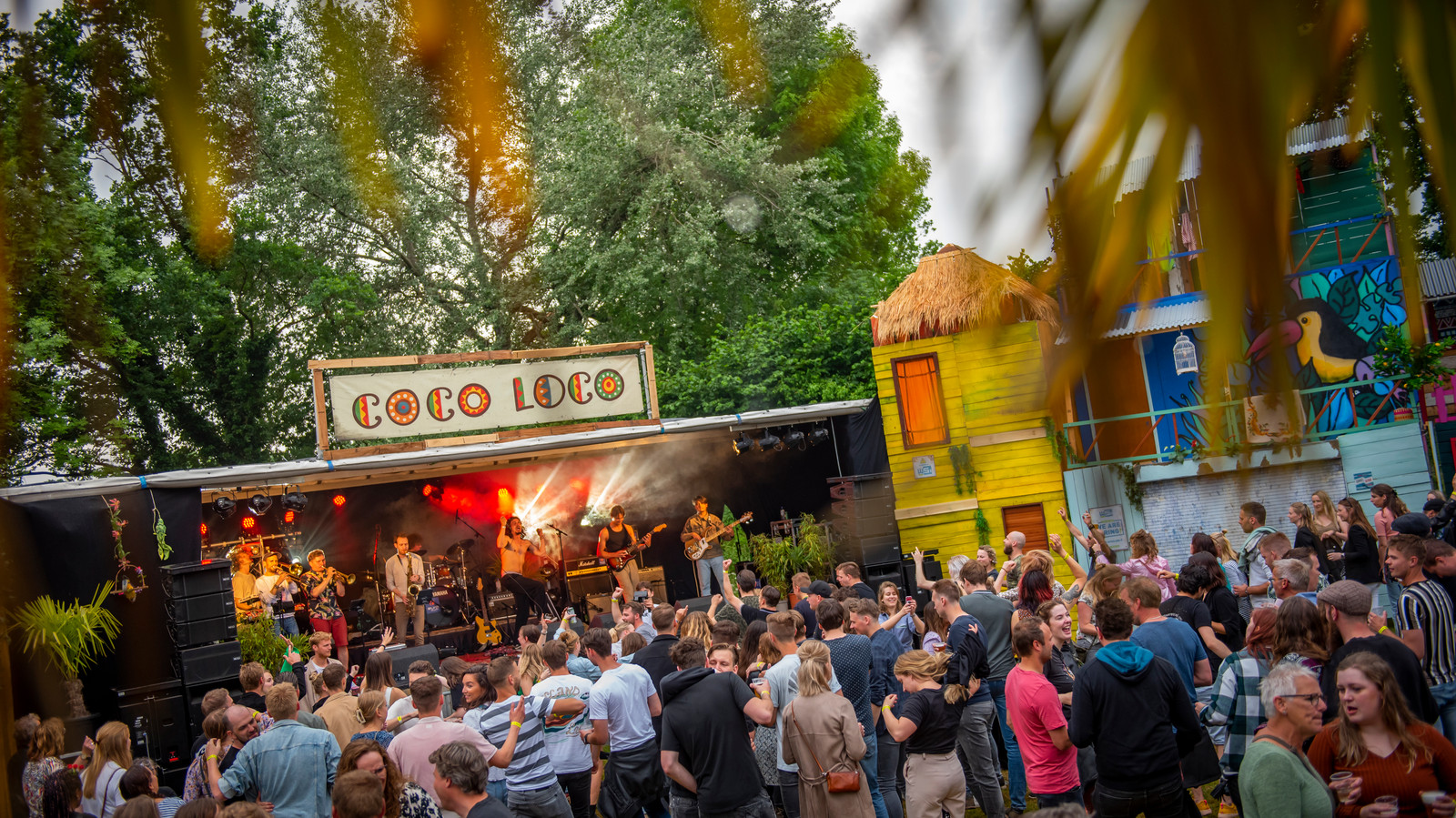 Meer dan vijftig acts op Over De Top Festival in Lichtenvoorde | Foto ...