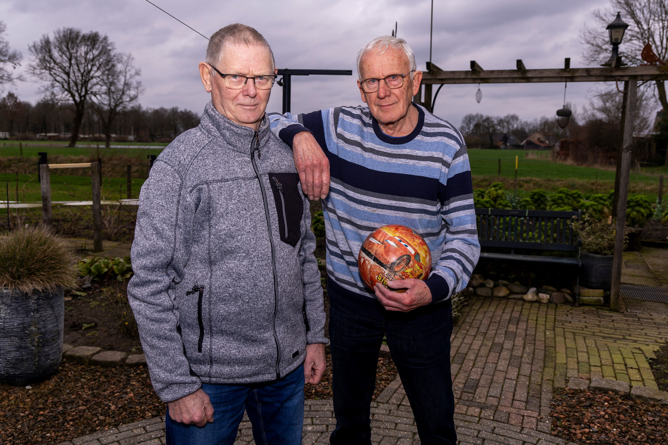 Roelof en Gerrit uit Den Ham zijn verdrietig, nu ze ineens niet meer ...