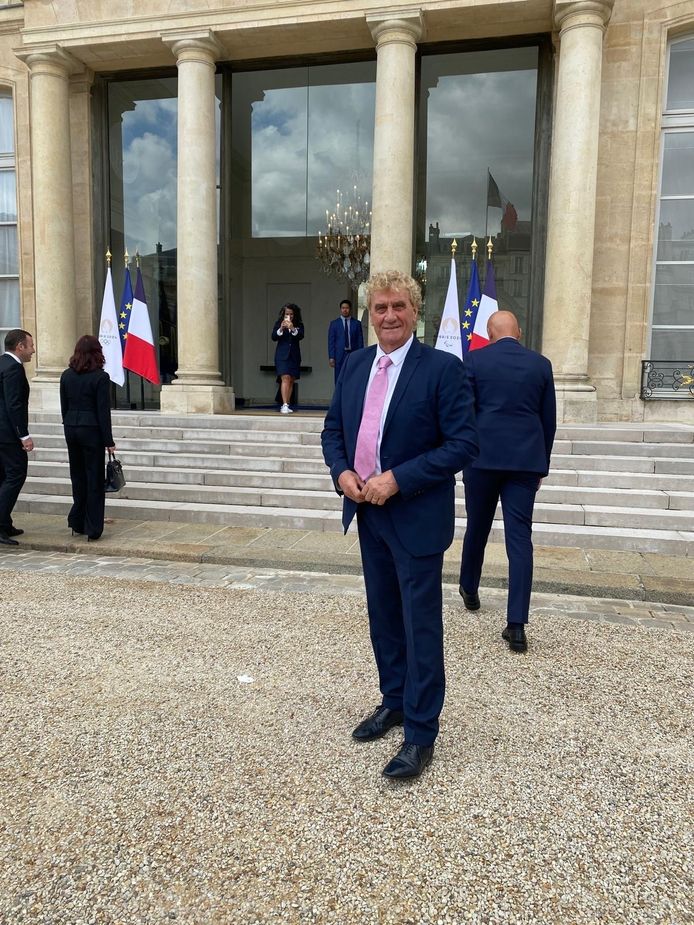 Jean-Marie Pfaff ontmoet Frans president Macron op banket voor 120ste ...