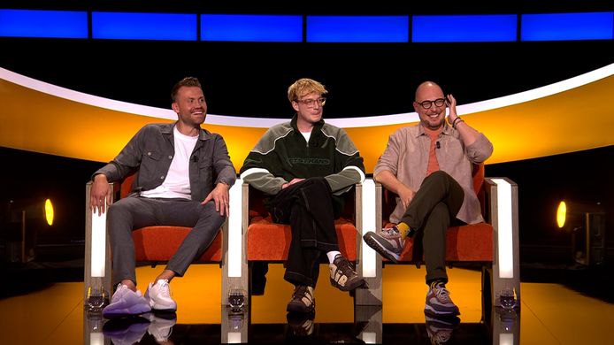 “Hij is een mediahoer”: Rik Verheye vond scheldende supporters in begin ...