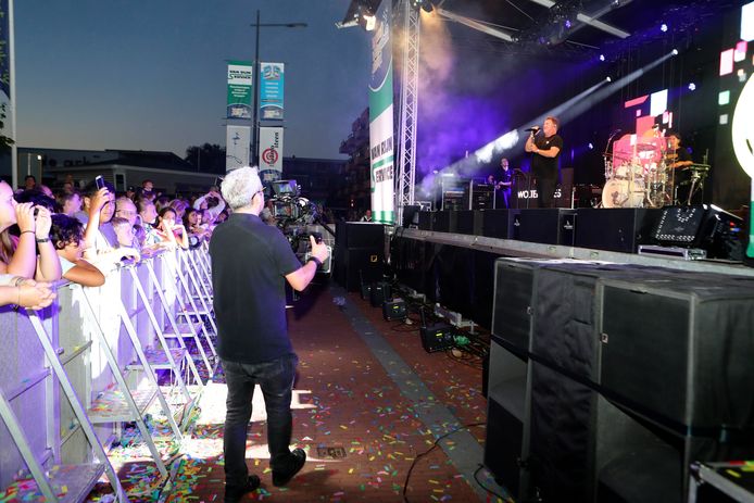 Eén groot feest: Twee dagen zingen en dansen, dit was Bruisend Reeuwijk ...