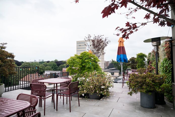 Trouwen in openlucht met zicht over Oud-Berchem? Yust opent daktuin ...
