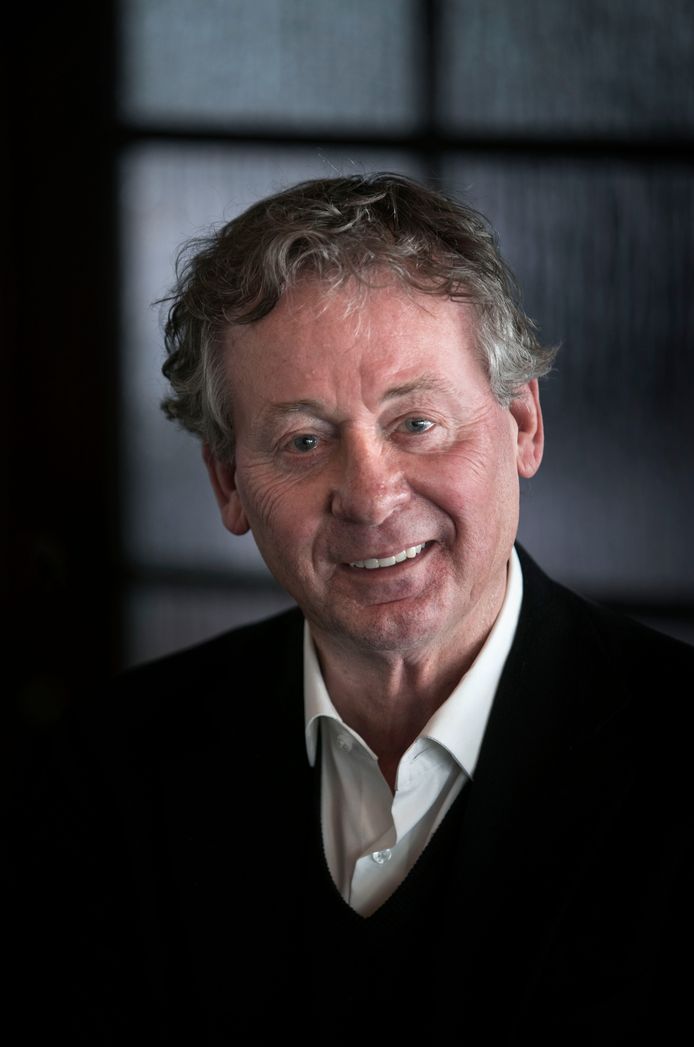 Dirigent en componist Harry van Hoof (81) overleden: ‘Hij stond nog ...