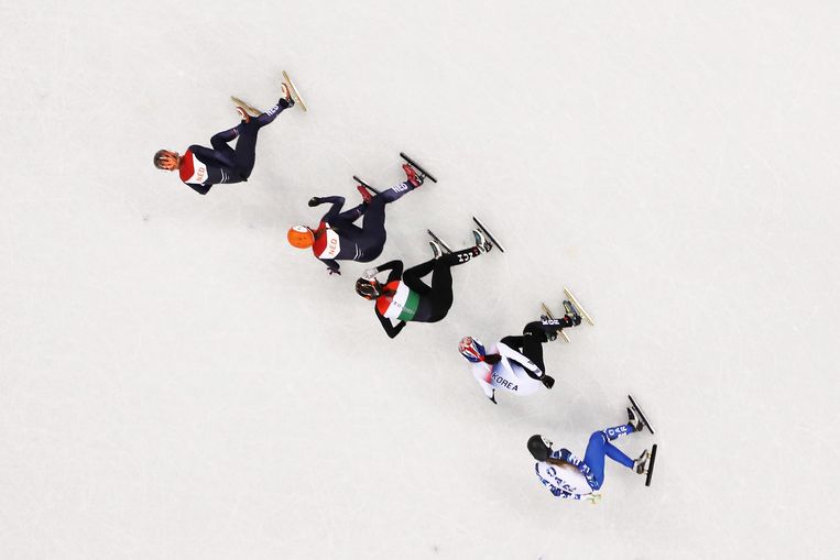 Short-track speedskaters are lopsided | De Morgen