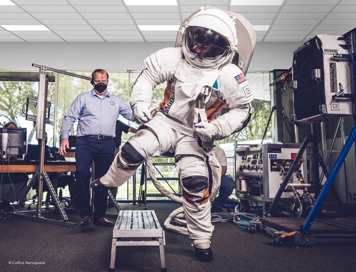 Nasa laat nieuwe ruimtepakken maken voor volgende maanmissie ...