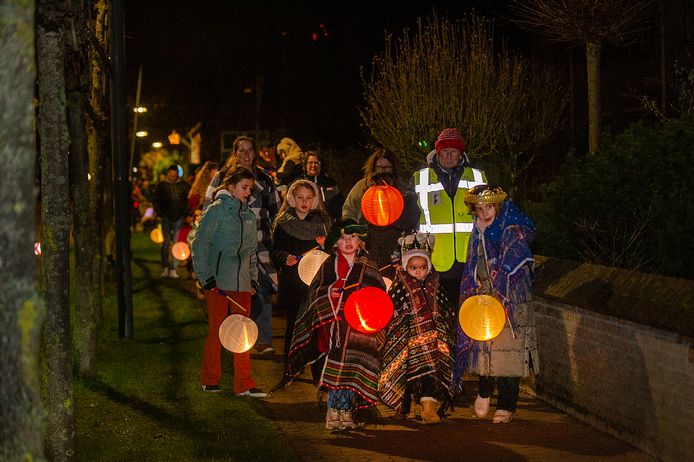Driekoningen blijft een traditie in Huijbergen: ‘Dankzij een clubje ...