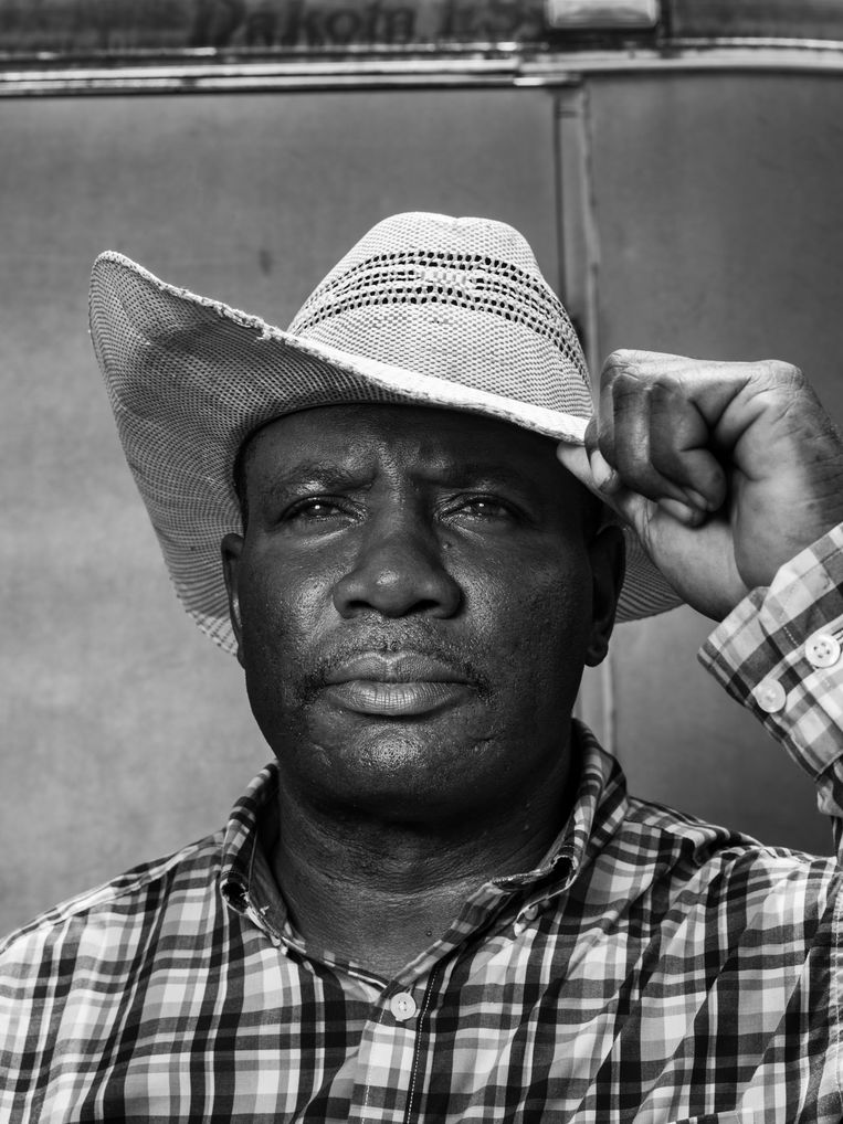 Fotograaf Robin de Puy zoekt ‘de Amerikaan’ en vindt Nino in New ...