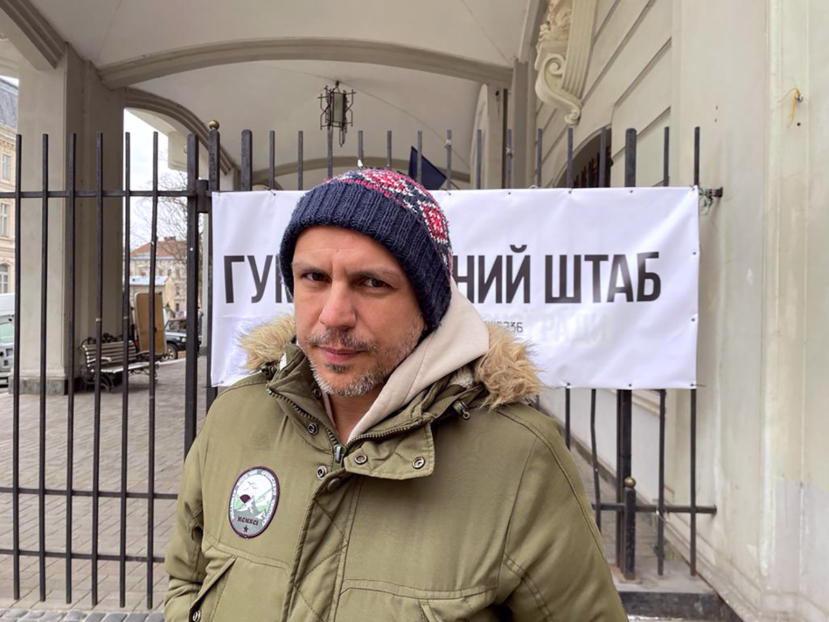 Zolang het rustig is, helpen de burgers van Lviv hun landgenoten | Foto ...