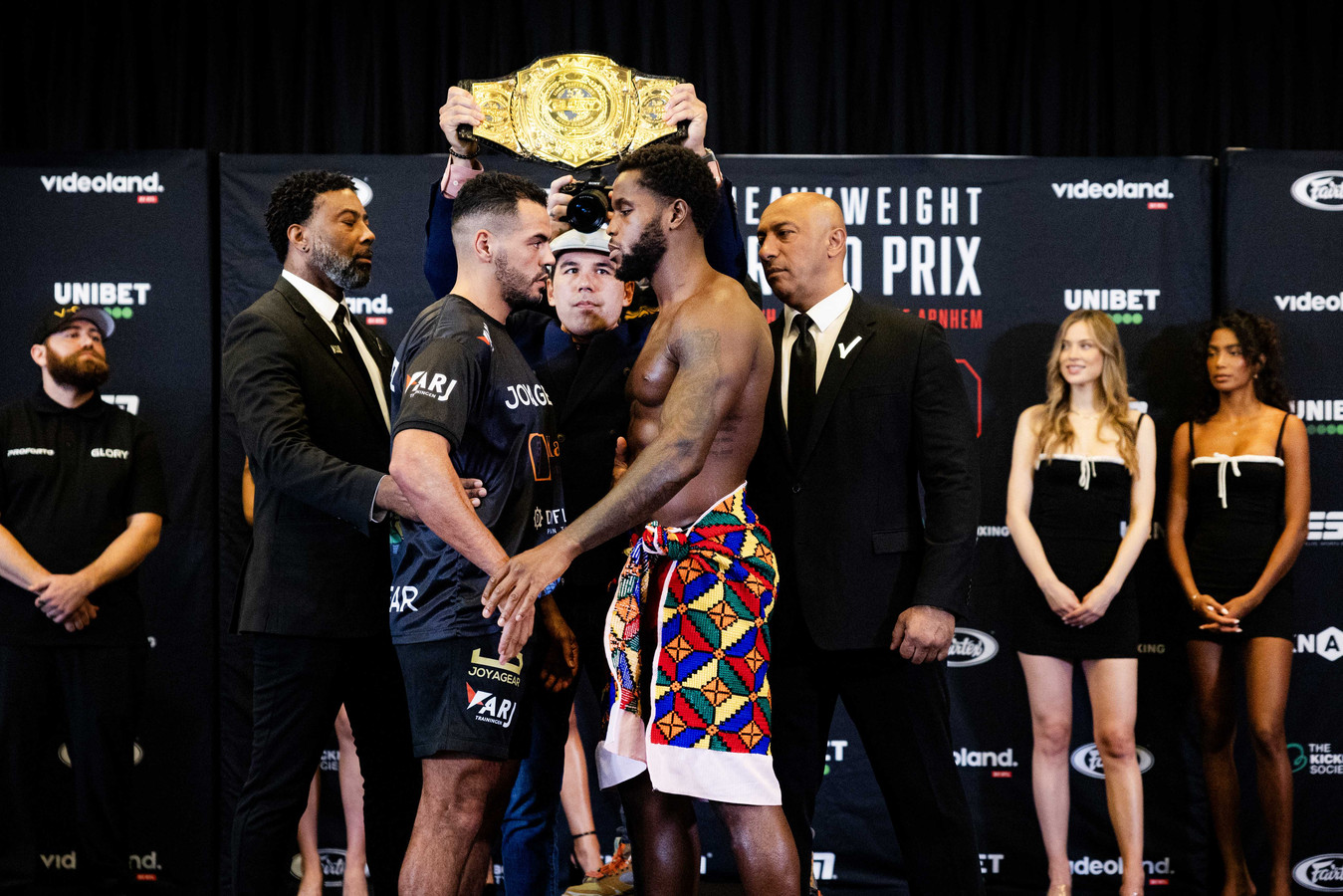 Tarik Khbabez is niet bang voor gevecht met Rico Verhoeven: ‘Ik heb ...