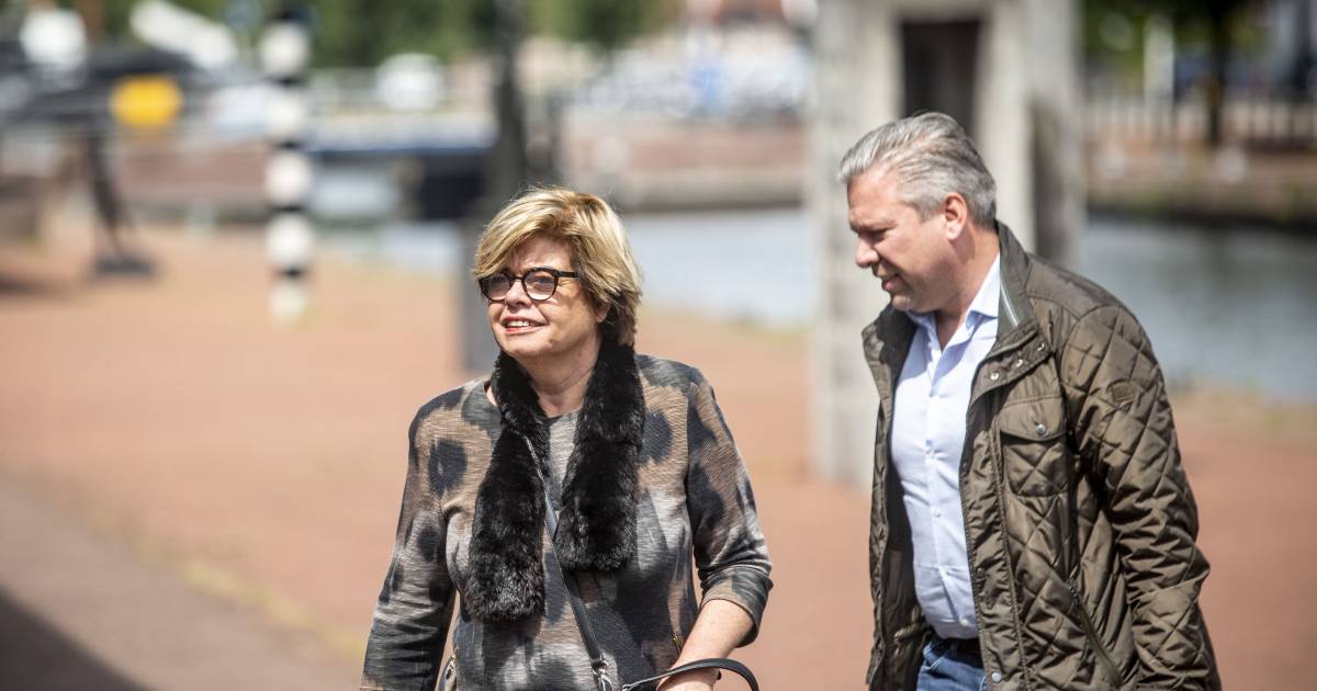 Zakentycoon Sanderink en zijn ex vechten verder in de modder | Enschede ...