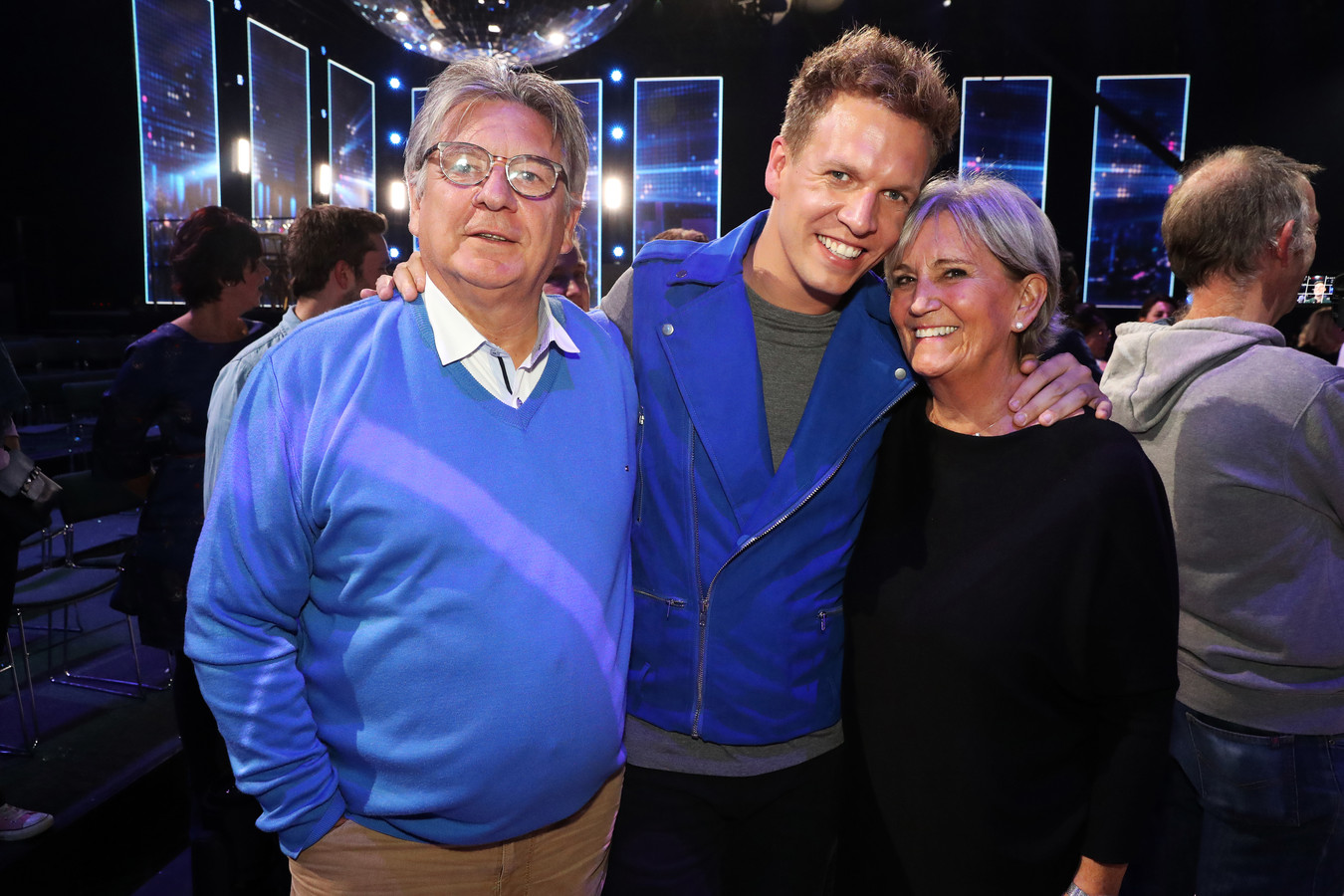 James Cooke bemiddelde tussen z’n vader en z’n halfbroer: “Ik ben zo ...