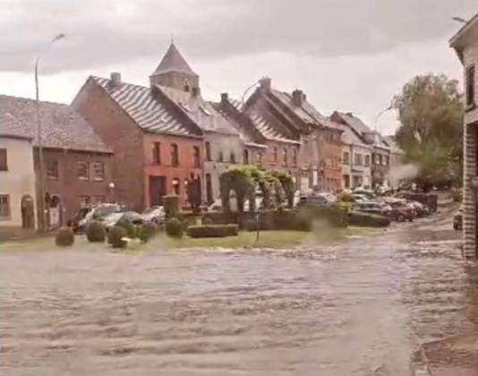 Des centaines d'inondations en Flandre occidentale, plus de 80 ...