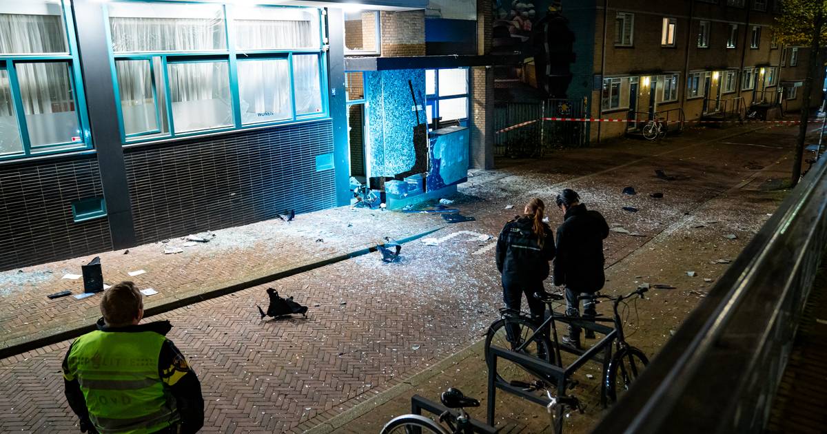 Explosie in Rotterdam-Zuid zorgt voor ravage in straat, geen gewonden ...