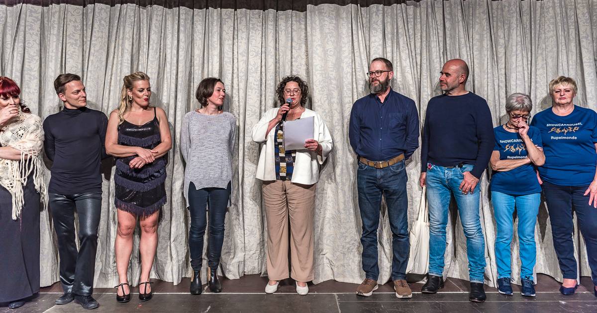 Voorzitter cultuurraad stapt op na rel rond foute winnaar cultuurprijs ...