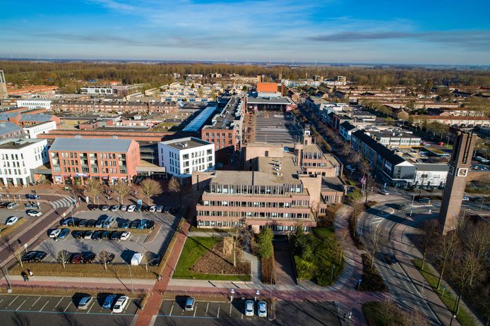 Inwoners Dronten mogen meedenken over inrichting gemeentehuis | Dronten ...