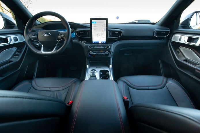 Test Ford Explorer: sterke rentree als plug-inhybride | Auto | AD.nl