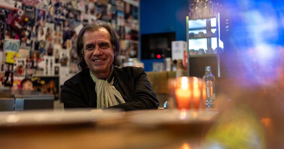 Troost in tijden van misère: ‘popster-psychiater’ Dirk De Wachter ...