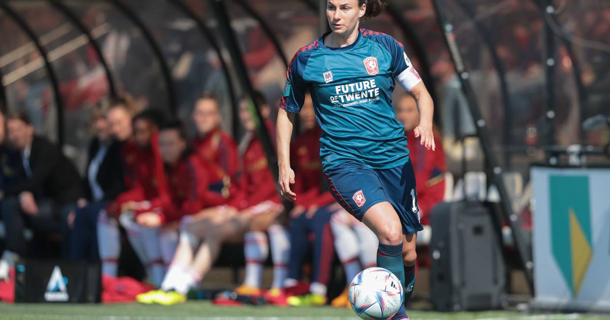 Aanvoerder Renate Jansen blijft bij FC Twente Vrouwen | Enschede | AD.nl