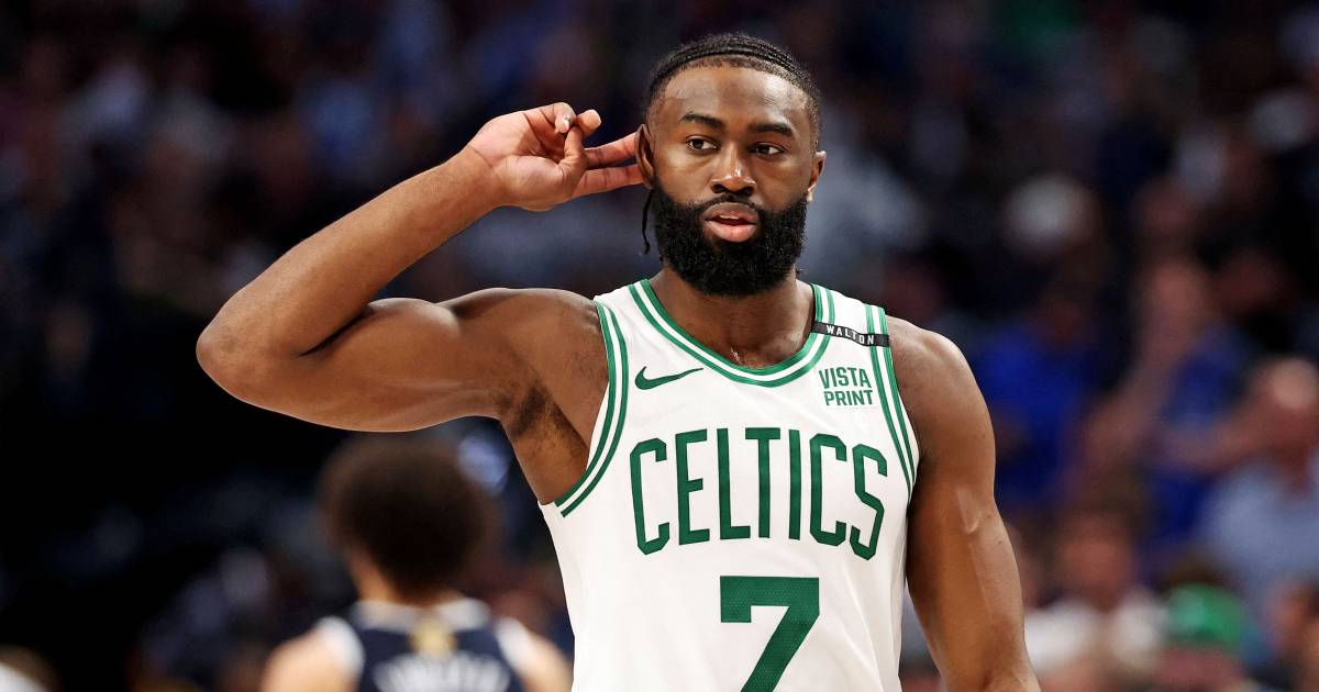 Basketballers Boston Celtics winnen opnieuw en zijn nog één zege ...