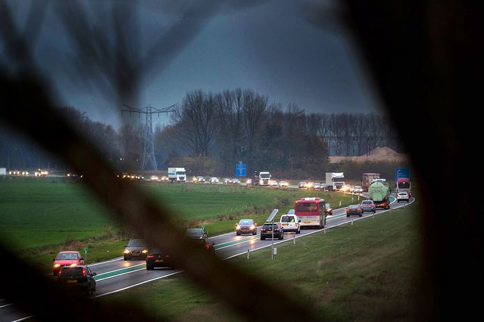 Komst extra rijstrook en stoplichten op Maas en Waalweg dichtbij | N322 ...