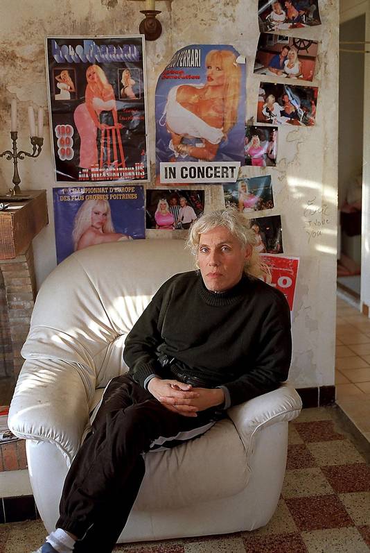 Le veuf de Lolo Ferrari attaque une auteure pour "diffamation" | Monde ...