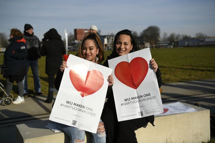 Protest in Apeldoorn afgelopen, ‘bewapende’ demonstranten opgepakt ...