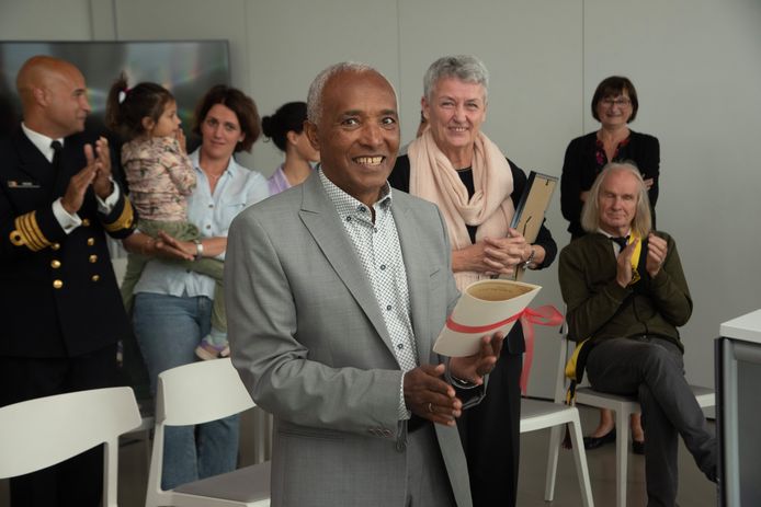 Na 76 jaar krijgt François Gacas eindelijk geboorteakte: “Ik moest naar ...