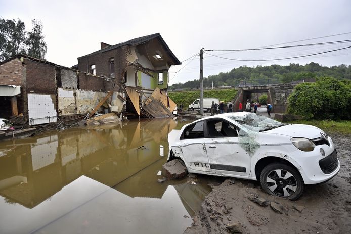 Inondations: la reconstruction de Trooz coûtera 60 fois le budget ...