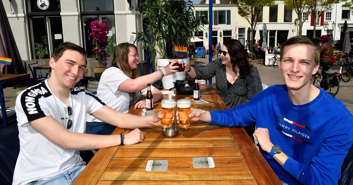 Tropenrooster voor terrassen in Amersfoort: uurtje langer open vanaf 25 ...