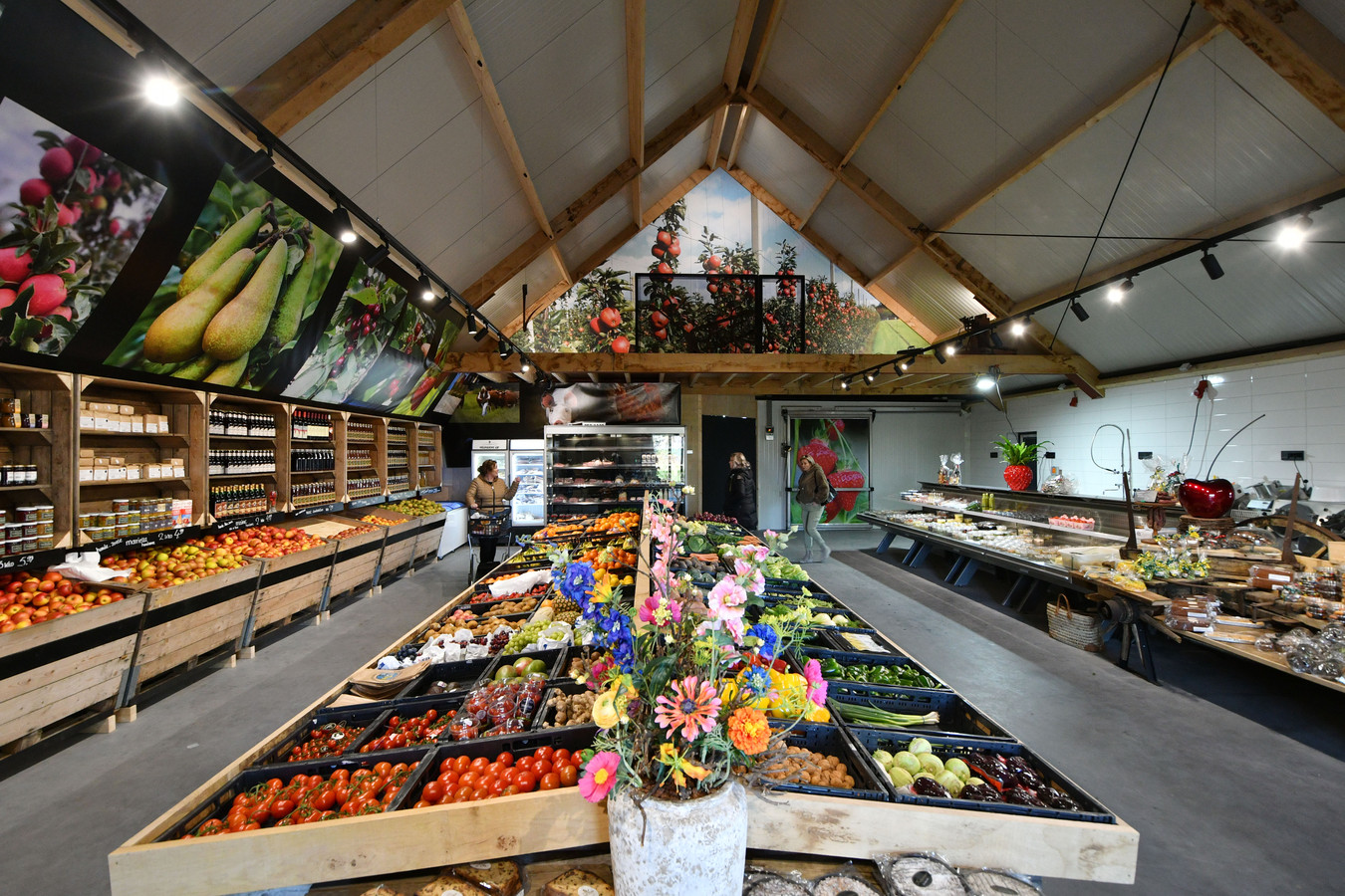 Nieuwe boerderijwinkel voelt als frisse start voor eigenaren Oold Bleank in Rossum: ‘Storm zit ...