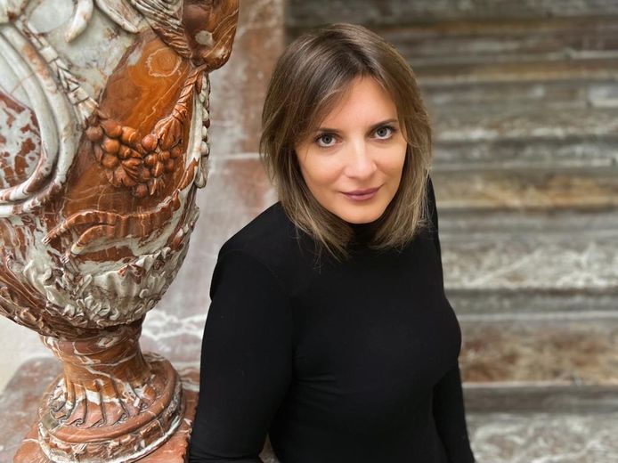 STRAFPLEITERS. Issabel De Fré, die u nog kent van De Mol, ruilde ...