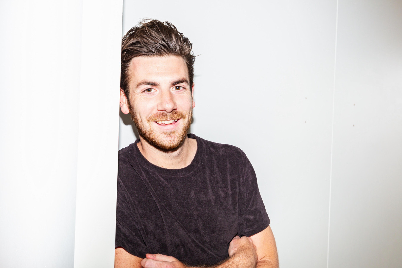 Uit de kleren tegen kanker: deze BV’s geven zich in nieuw tv-programma ...