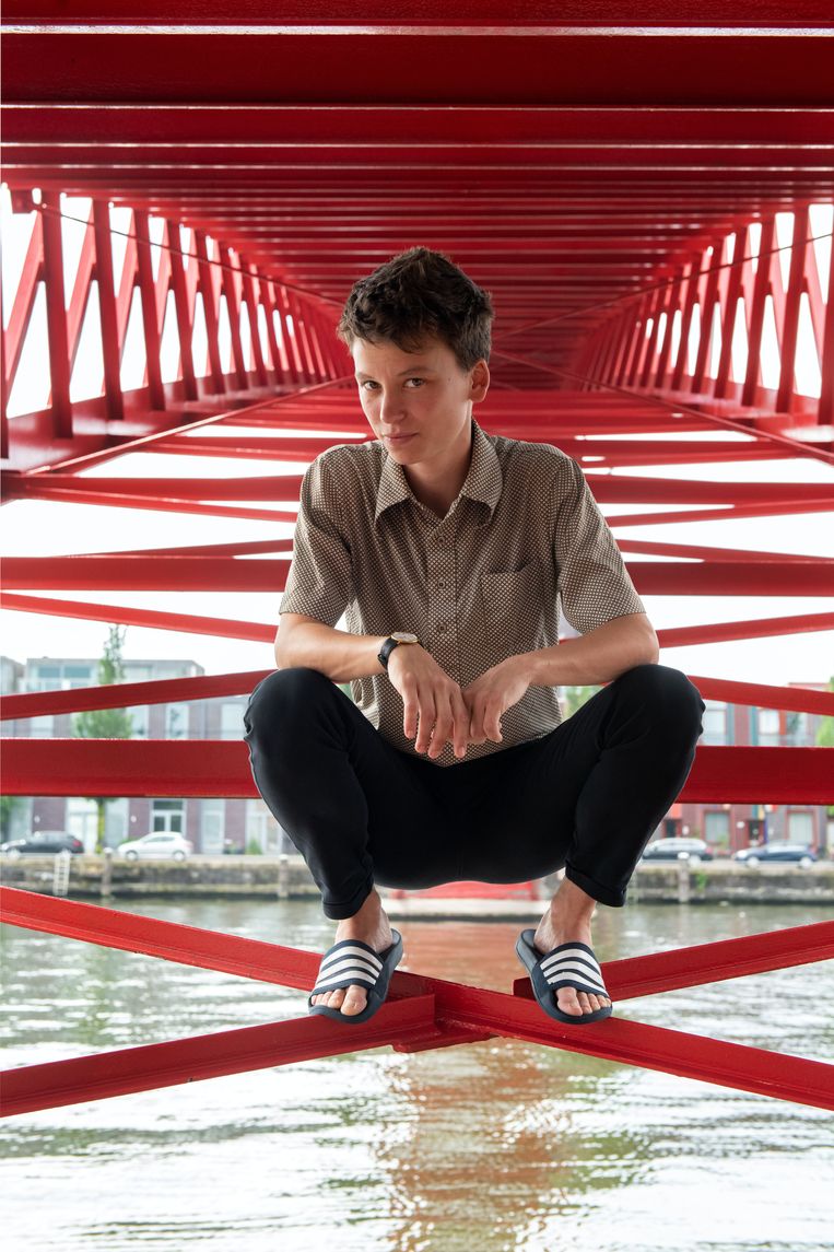Tobi Lakmaker: ‘Dat achtervolgt me: wist mijn moeder toen ze stierf dat ...