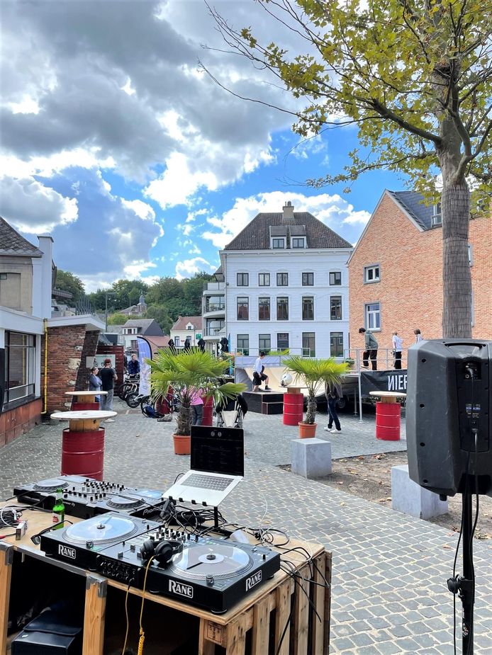 FOTOSPECIAL. Dit was autovrije zondag in Diest | Diest | hln.be