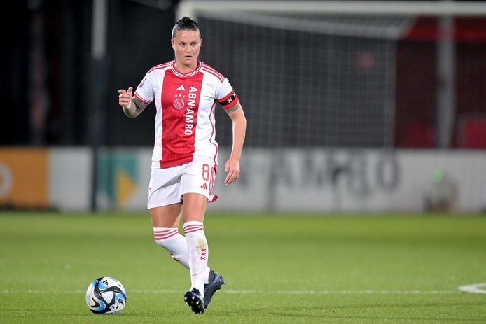 Sherida Spitse verheugt zich op CL-debuut Ajax: ‘Dit podium gaat helpen ...
