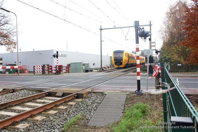 16,6 miljoen voor tunnel onder spoor in Borne | Borne | tubantia.nl