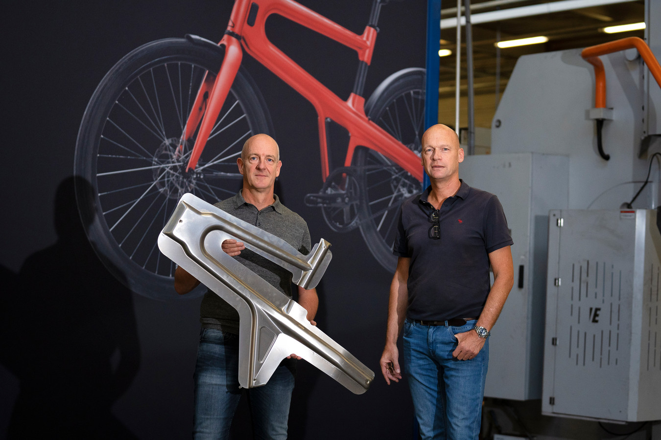 Phoenix perst fietsframes met rubber; maar ook flitskast of ...