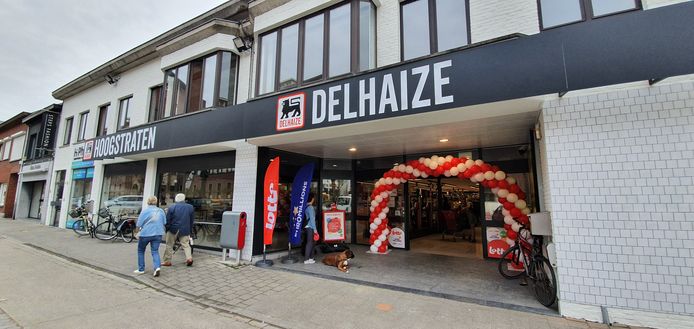 Compleet vernieuwde Delhaize heropent in coronatijd: “Volledig nieuwe ...