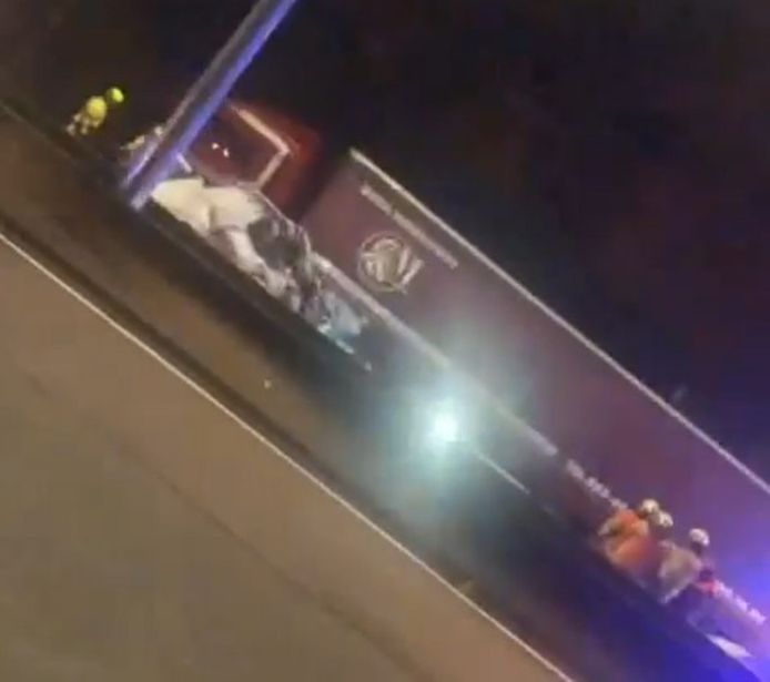 Eén gewonde bij ongeval op A12 in Meise: rijbaan intussen weer vrij ...