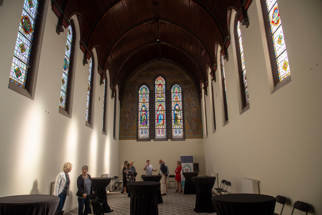 Gerenoveerd klooster biedt onderdak aan 65-plussers in 15 appartementen ...