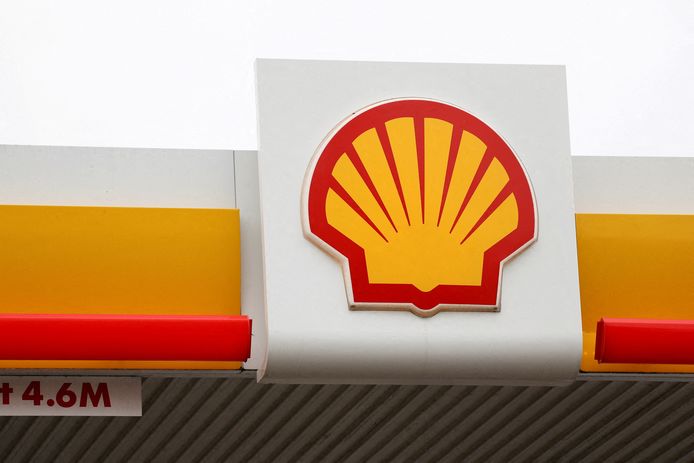Shell boekt winst van bijna 9 miljard euro in drie maanden tijd ...