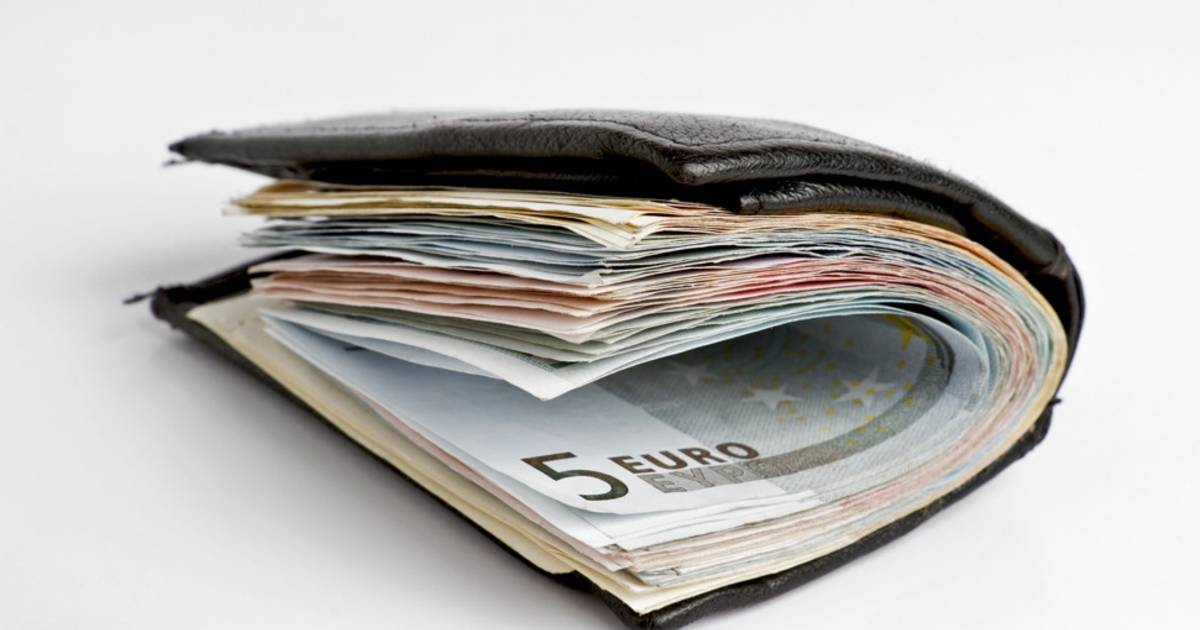 Zwart geld stroomt terug uit het buitenland | Economie | hln.be