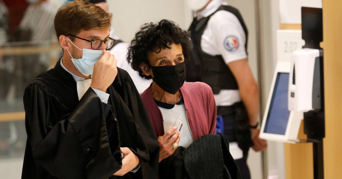 Beschuldigden Charlie Hebdo zijn "aangedaan" door "moed" van ...