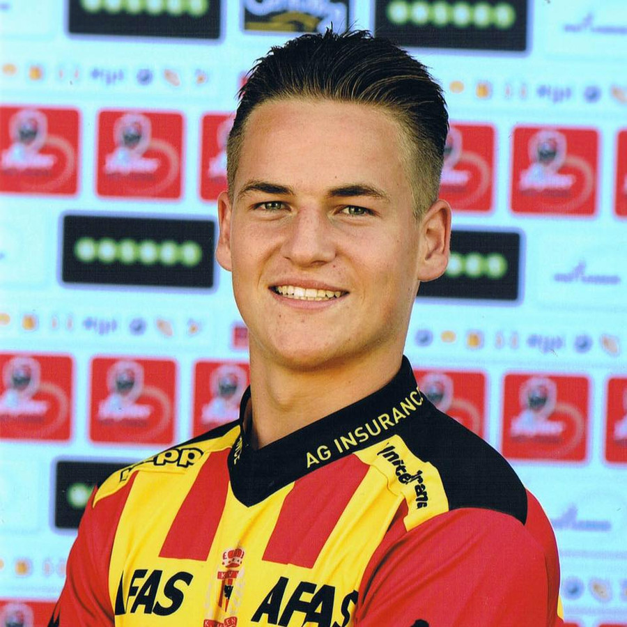 Lyra-Lierse zet opmars verder na winst tegen Racing Mechelen. Sebbe ...