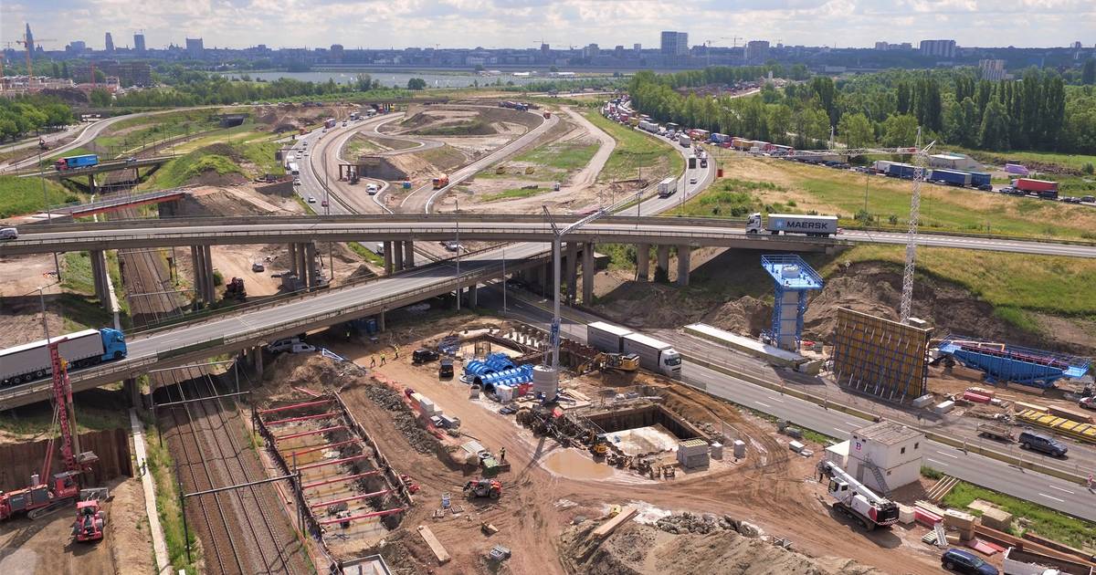 Lantis rolt in 2021 elektrische deelfietsen in hele Antwerpse ...