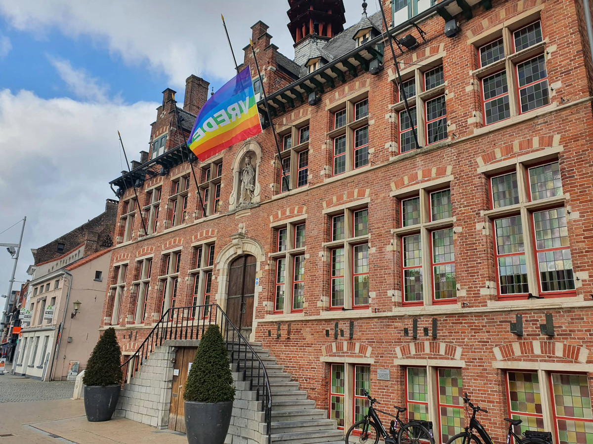 Stad Eeklo op zoek naar personeel | Foto | hln.be