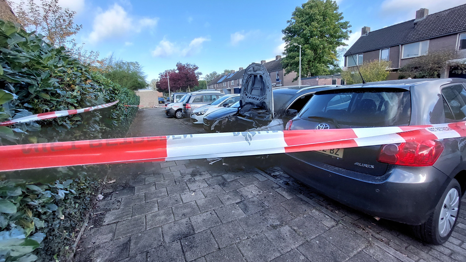 Is een pyromaan actief in Arnhem? Zes autobranden in oktober ...