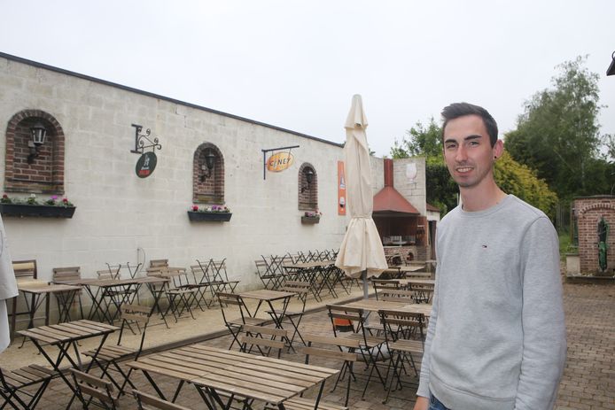In café De Pomp zijn ze klaar voor de zomer: terras gaat vrijdag ...