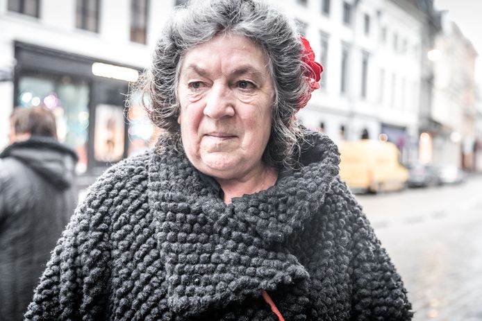 Bekend Antwerpen neemt afscheid van filmregisseur Robbe De Hert: “Robbe ...