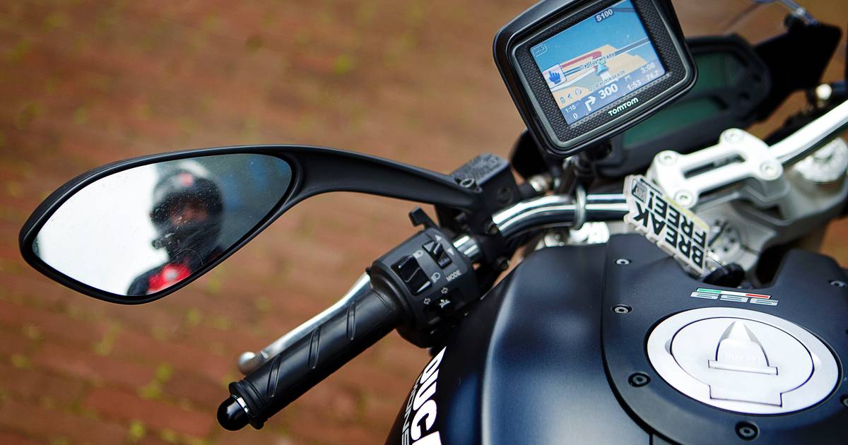 ‘Bestaat er voor de brommer ook navigatie?’ | Auto | AD.nl